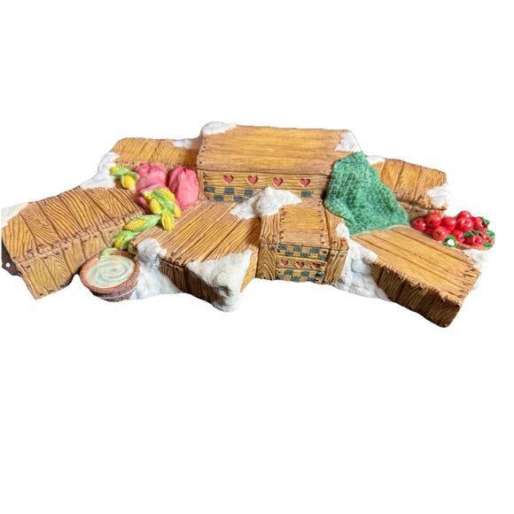 Enesco | Art | Vintage 995 Enesco Marys Moo Moos Farm Crate Snow ...